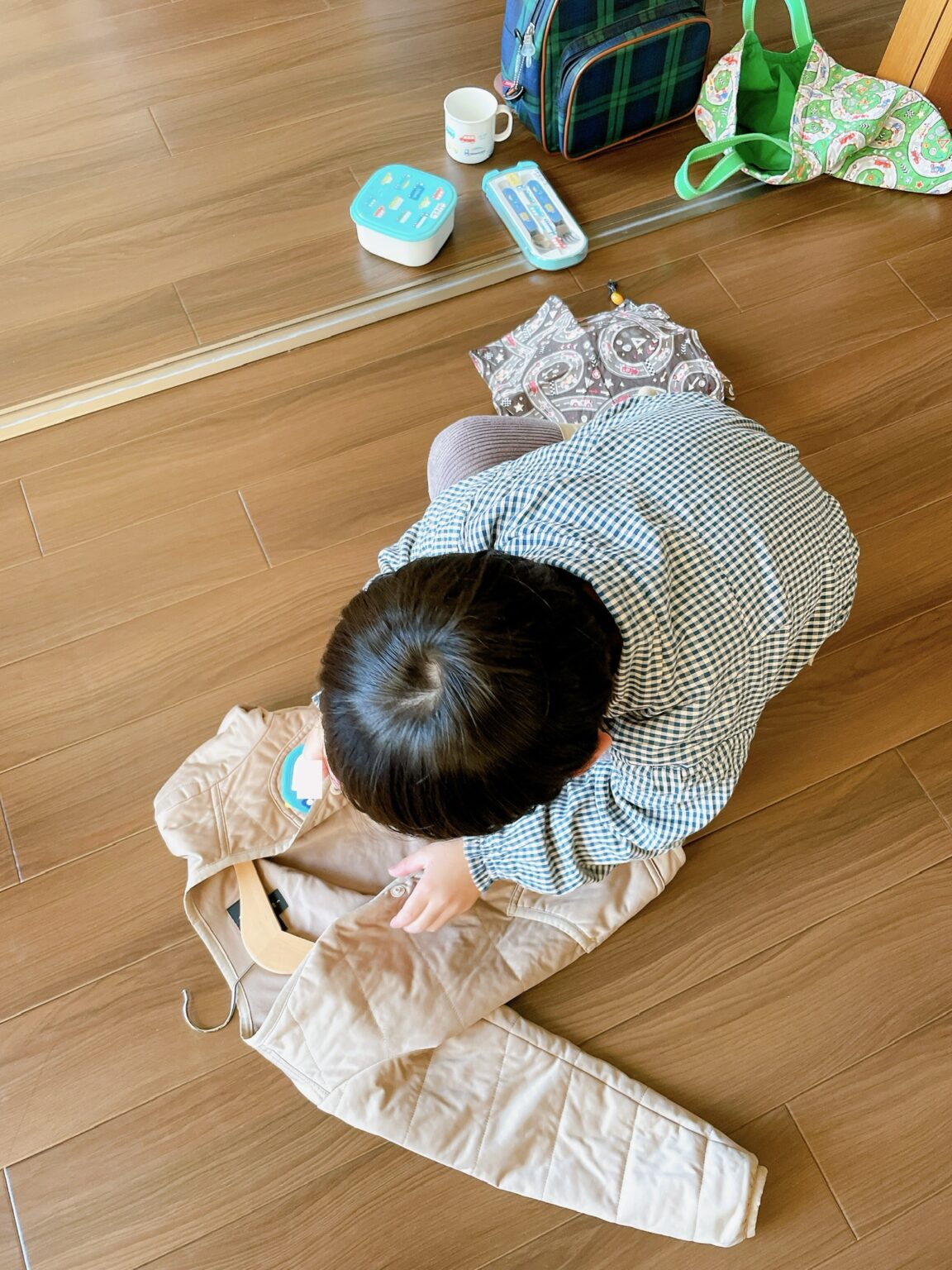 子どもの自分でやりたい気持ちを後押しすると「片づけ力」が身につく | marute こすぎりさ